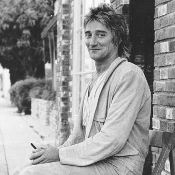 Rod Stewart | uDiscoverMusic