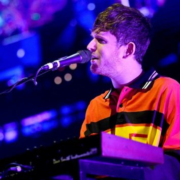 JAMES BLAKE | uDiscoverMusic