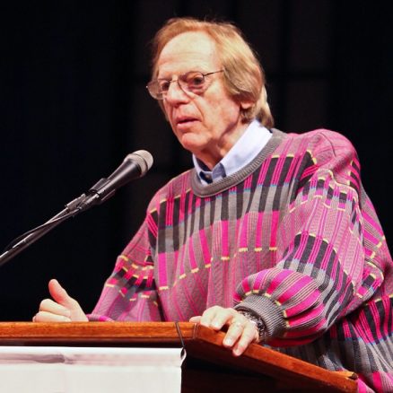 Kenny Rogers | uDiscoverMusic