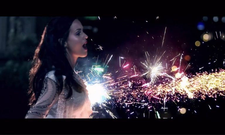 ケイティ・ペリー「Firework」解説：21世紀最大級のアンセムの魅力とは