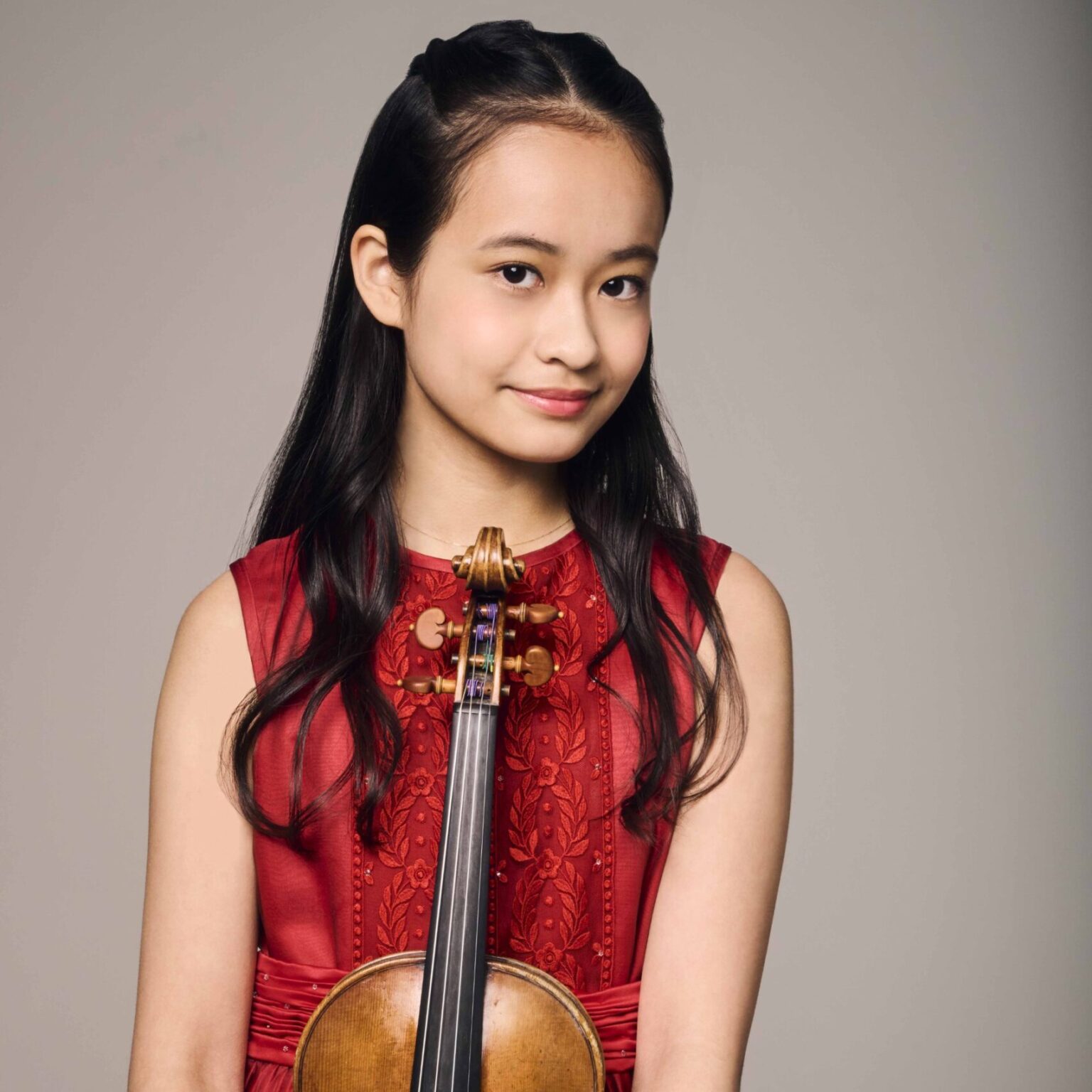 ヴァイオリニストHimari､デッカより5月デビューEPリリース決定