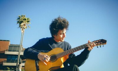 aron! (アロン)とは？：老舗が送り出す22歳がジャをやる理由